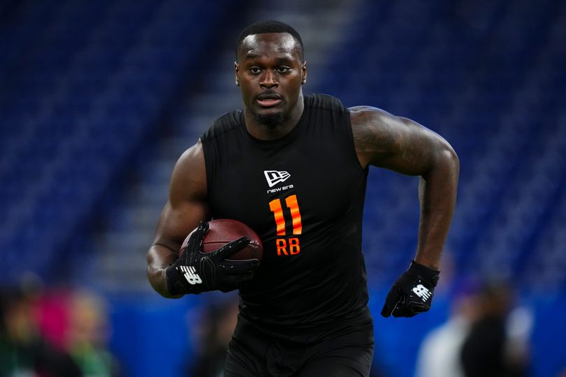 AI predicts exact order of first 10 picks in the 2026 NFL draft
