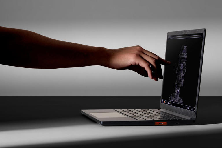Le lancement du Framework Laptop 13 Pro retardé suite à deux avaries ...