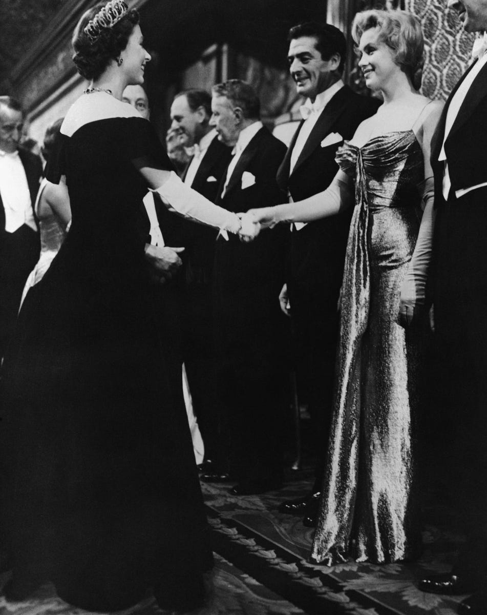 25 of Queen Elizabeth’s best fashion moments through the years