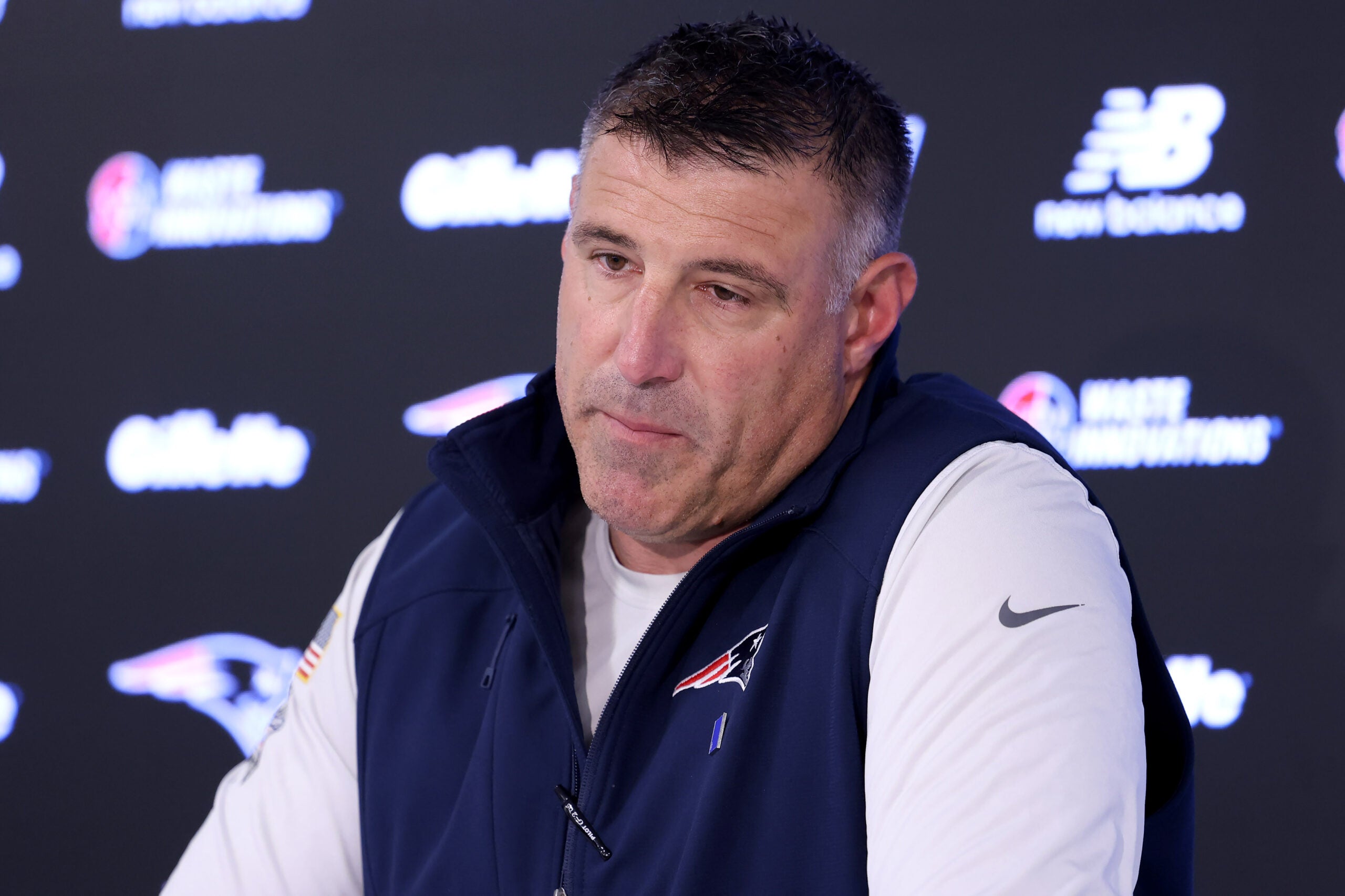 Inside the NBA put Mike Vrabel and Dianna Russini on graphic poking fun ...