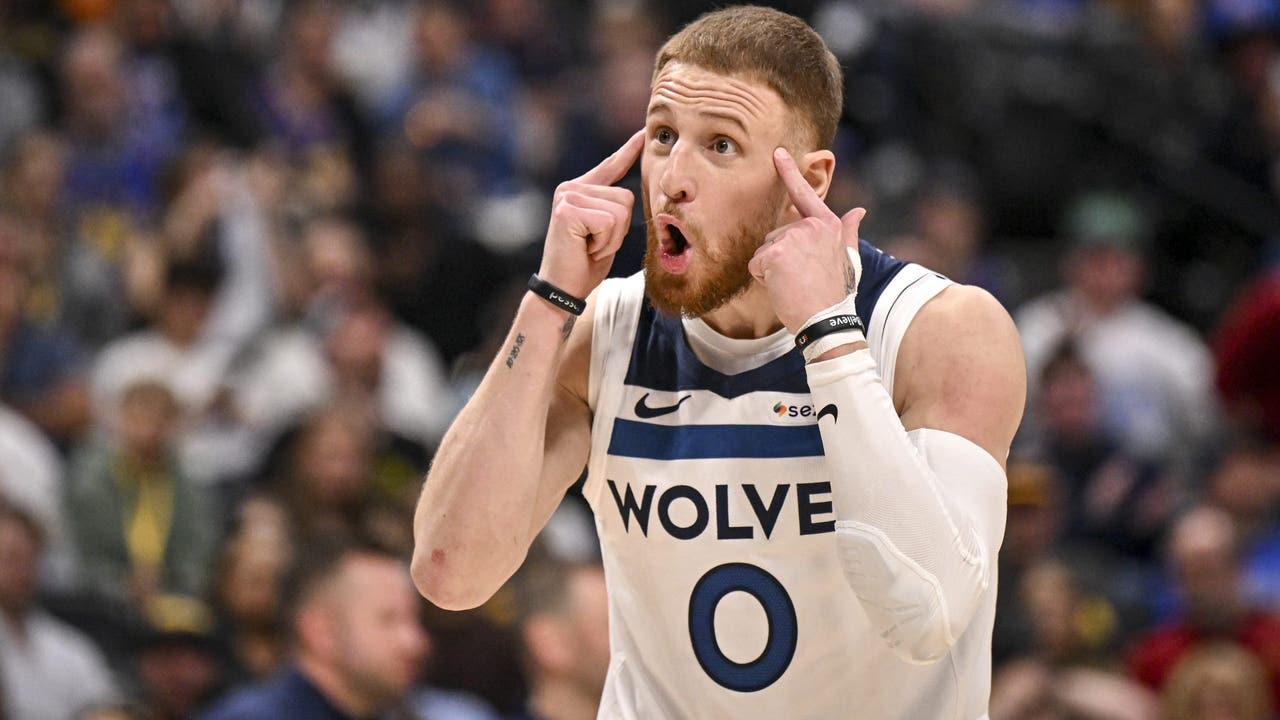 Anthony Edwards says Donte DiVincenzo has 'gorilla nuts' in Game 2 win