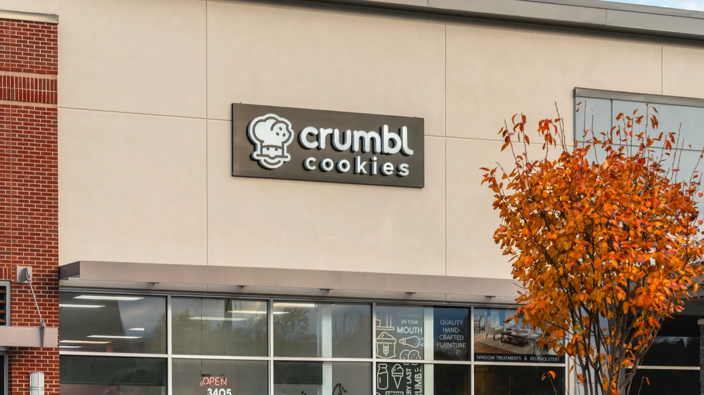 Pink velvet heart cake leads Crumbl’s special Mother’s Day treat drop