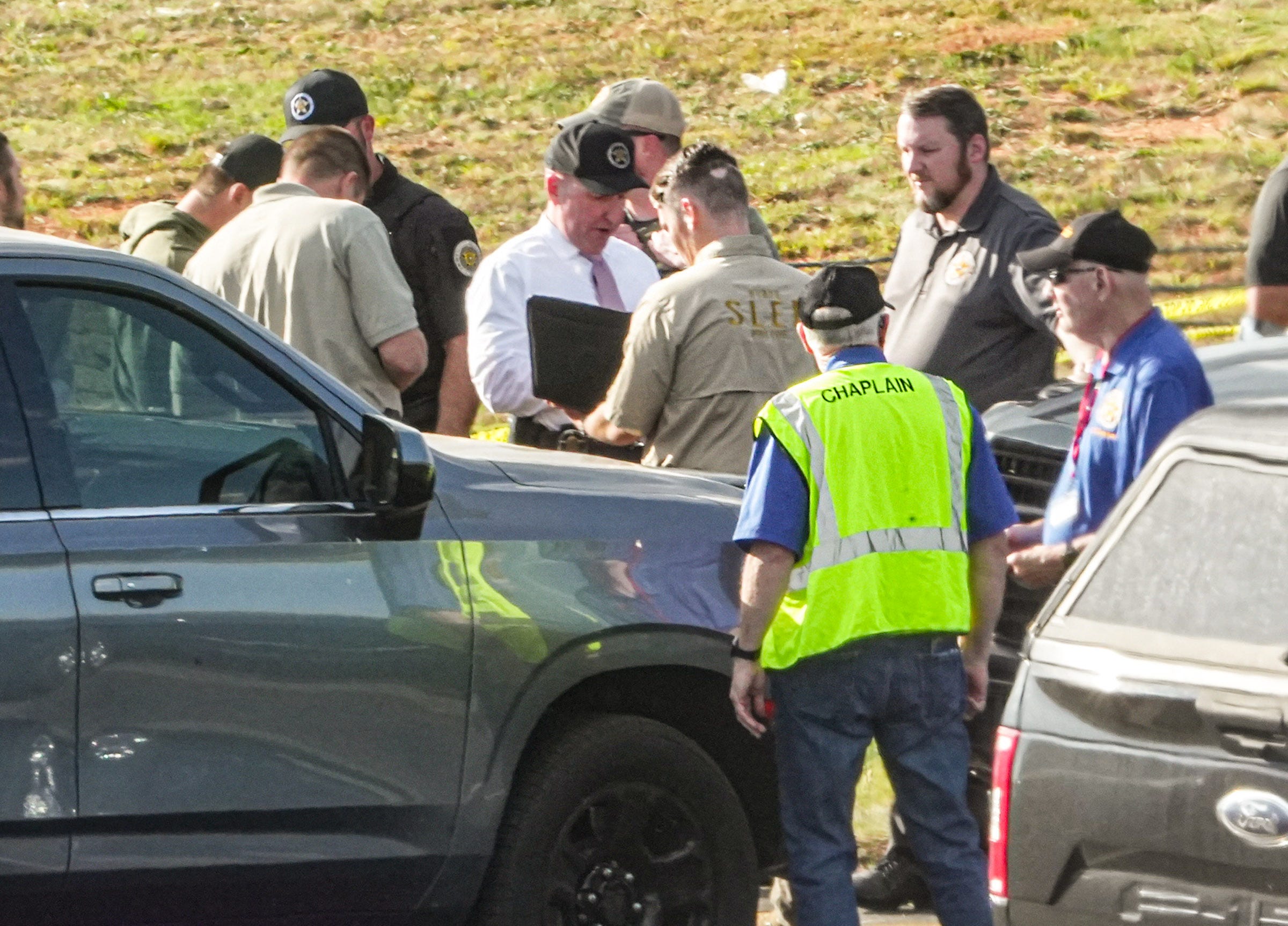 Anderson County releases details on officer's condition, IDs man killed
