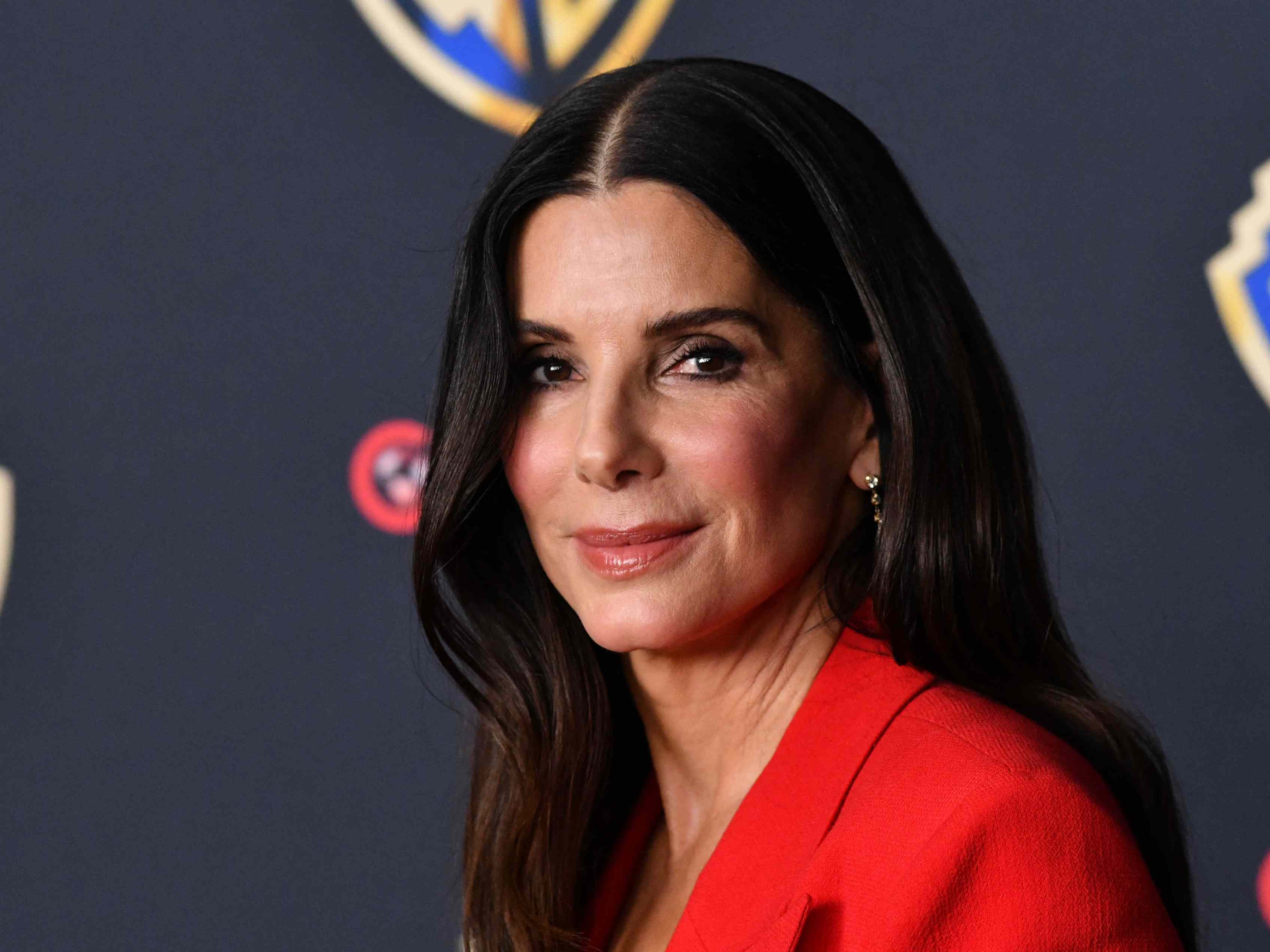Sandra Bullock's Lacy Black Bra and Blazer Pairing Put a Witchy Spin on ...