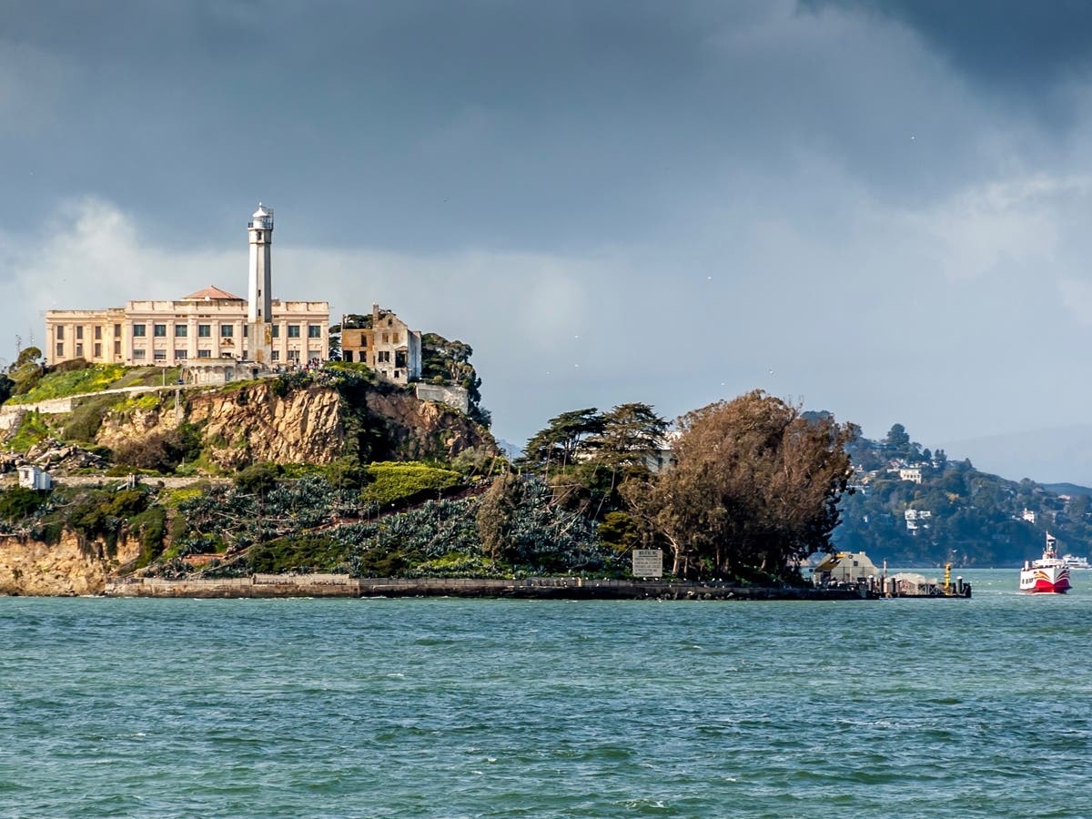 San Francisco's Alcatraz tours abruptly shut down: Report