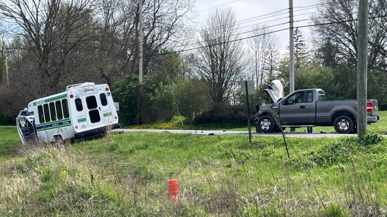 WRTA bus involved in Boardman crash