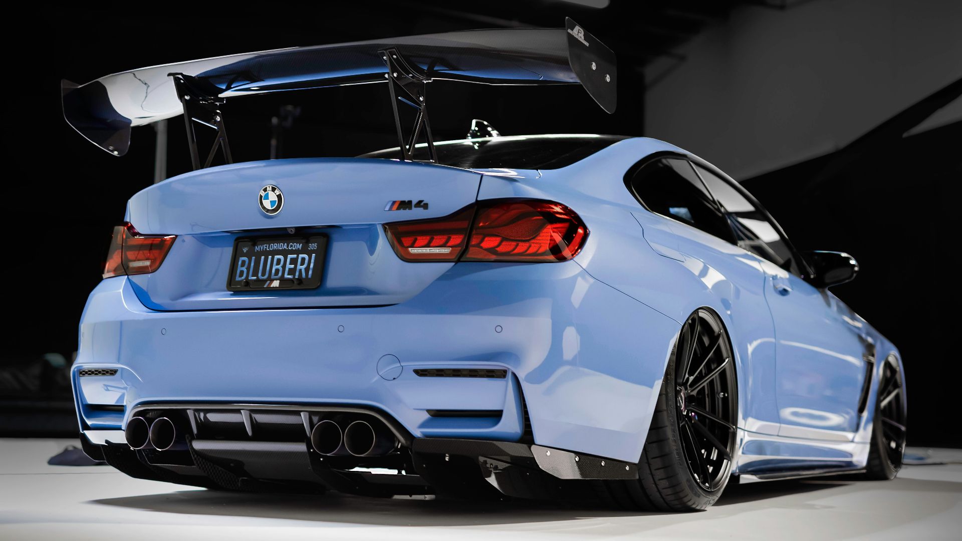 20 car mods that scream "pull me over"