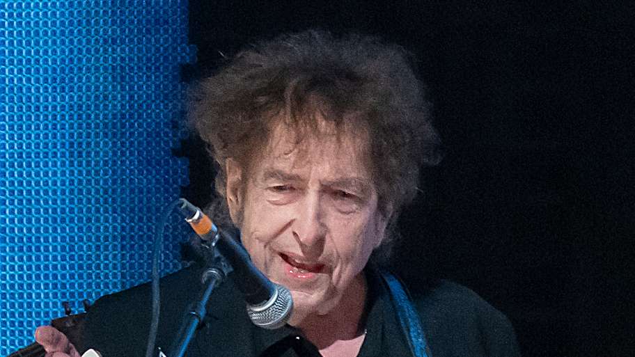 Bob Dylan adds a dozen more shows to 2026 tour - Here are the dates