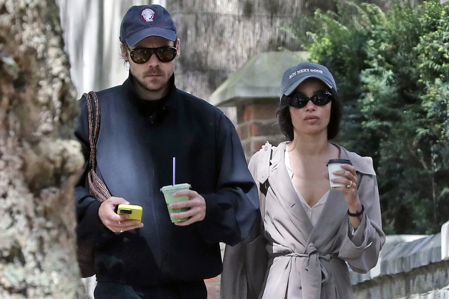 Fiançailles pour Harry Styles et Zoë Kravitz? Un indice intrigue!
