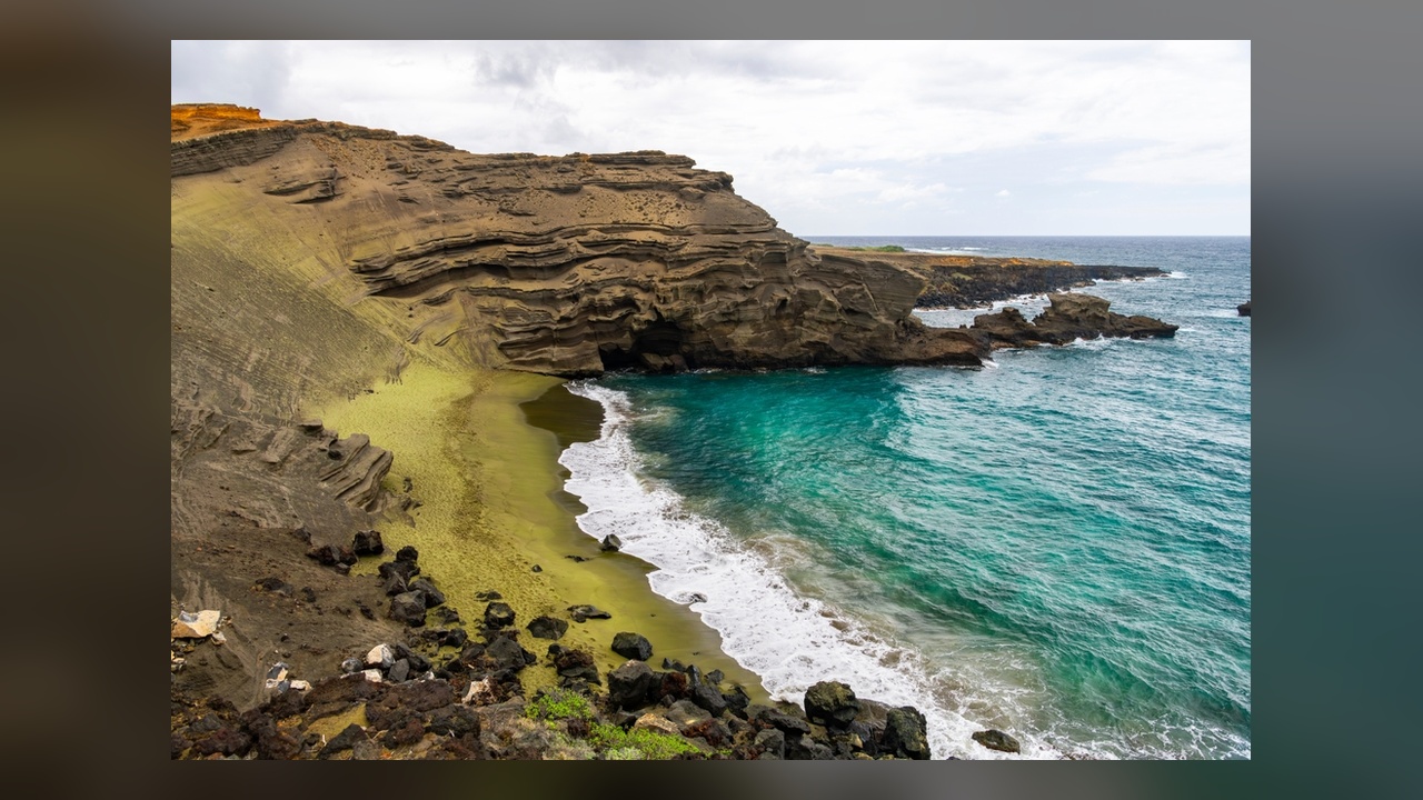 Hawaii has a green sand beach and it’s one of only four on the entire ...