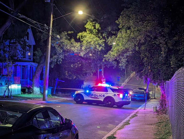Man shoots 2 then himself in DC, police say