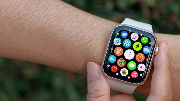 5 things you didn't know your Apple Watch's digital crown can do