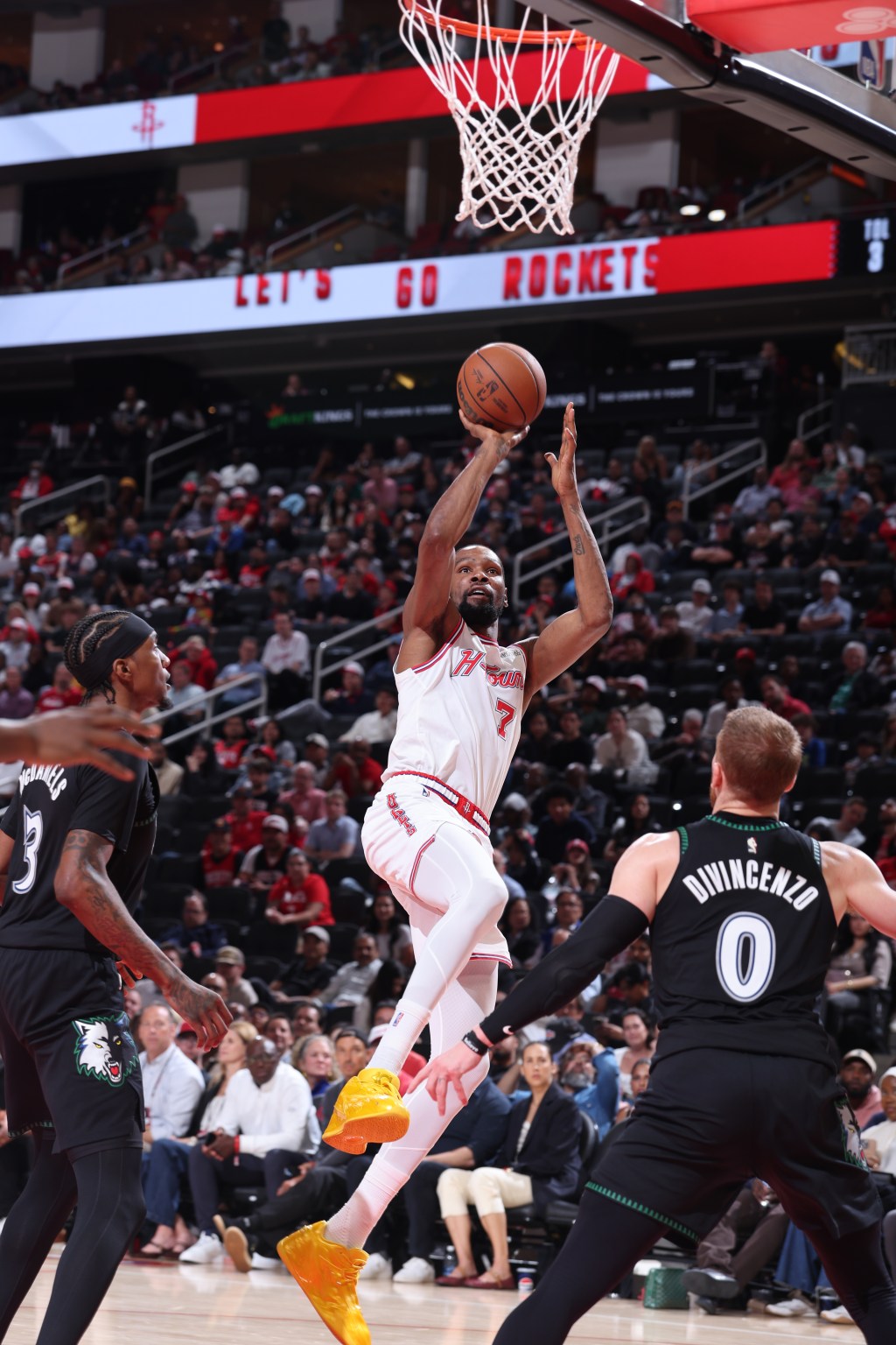 Rockets star Kevin Durant returning for Game 2 at Lakers