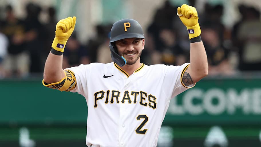 Pirates make lineup change after Spencer Horwitz neck issue