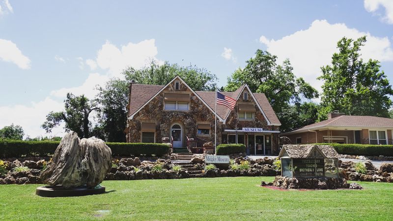 11 laid-back Oklahoma towns where you can retire comfortably on just ...