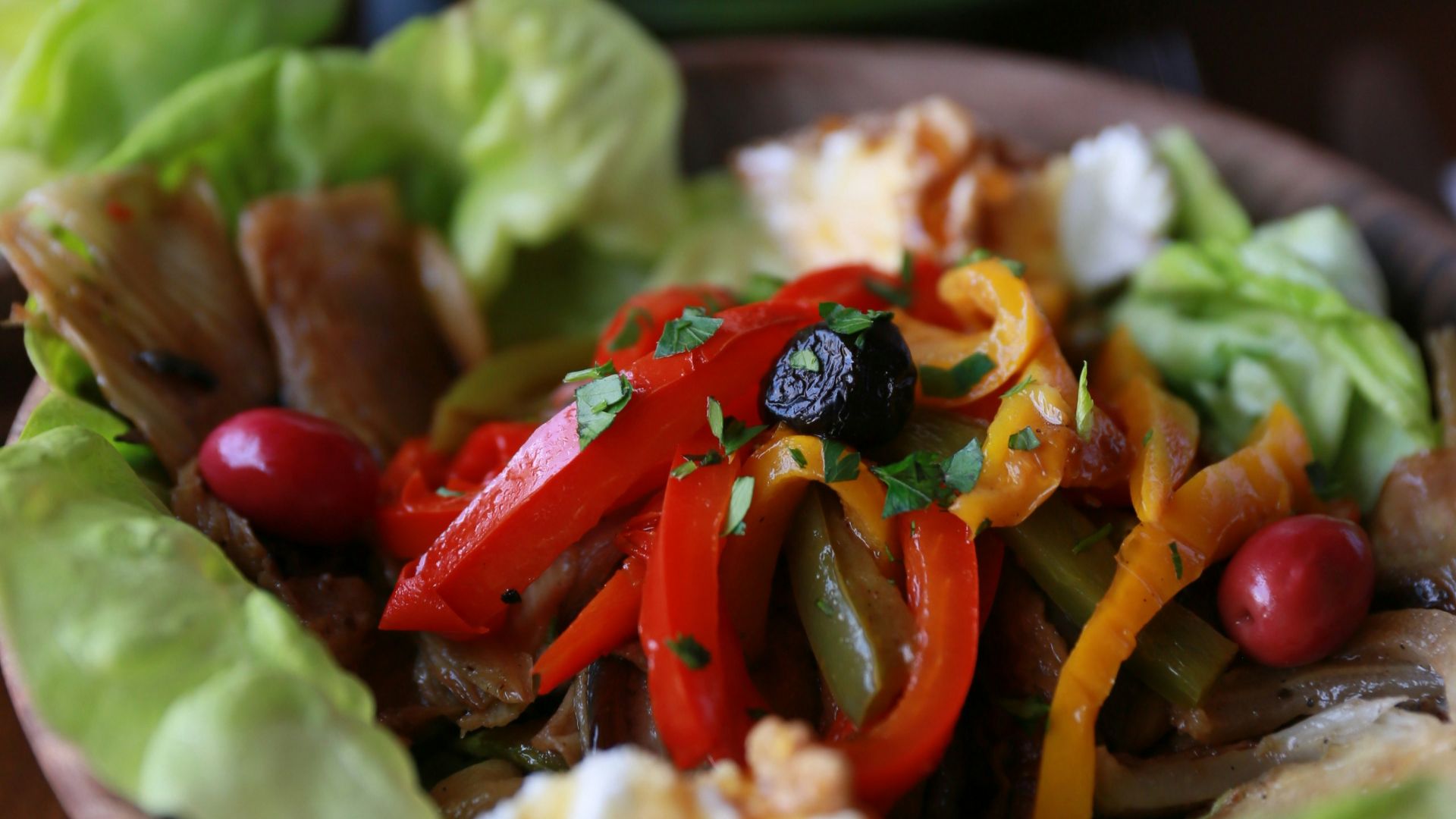 20 menu words that scam you into ordering the worst thing