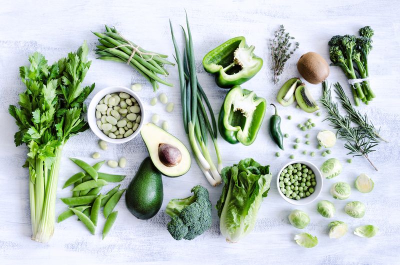 15 foods that may make you smell more attractive