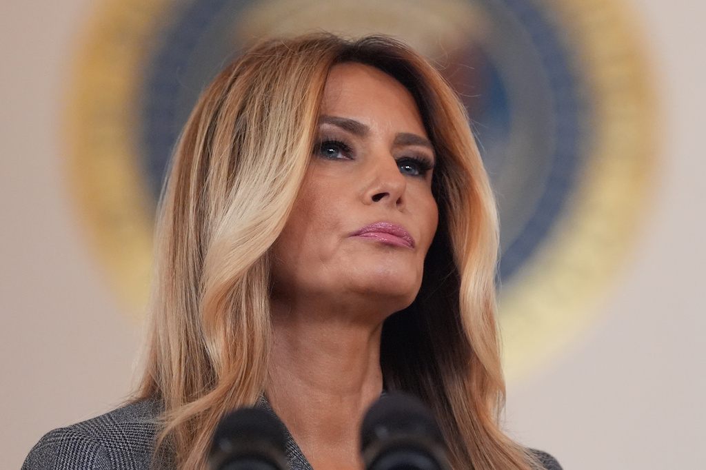 Former models' claims may shed light on Melania Trump's Epstein denial
