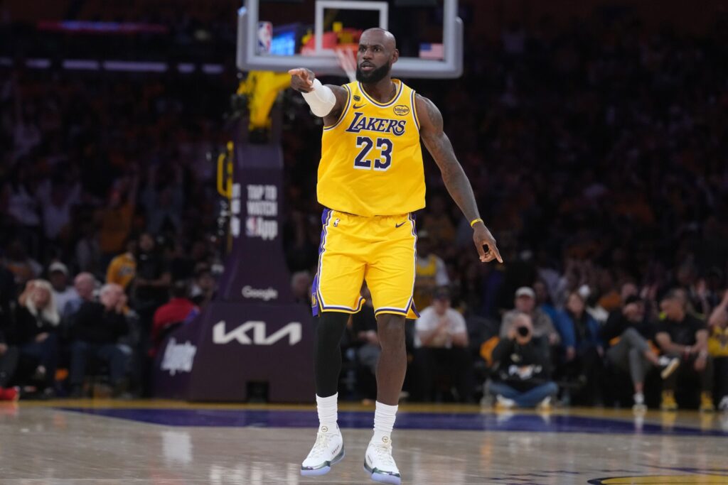 Knew better: LeBron James’ ex-teammate admits mistake after Los Angeles ...