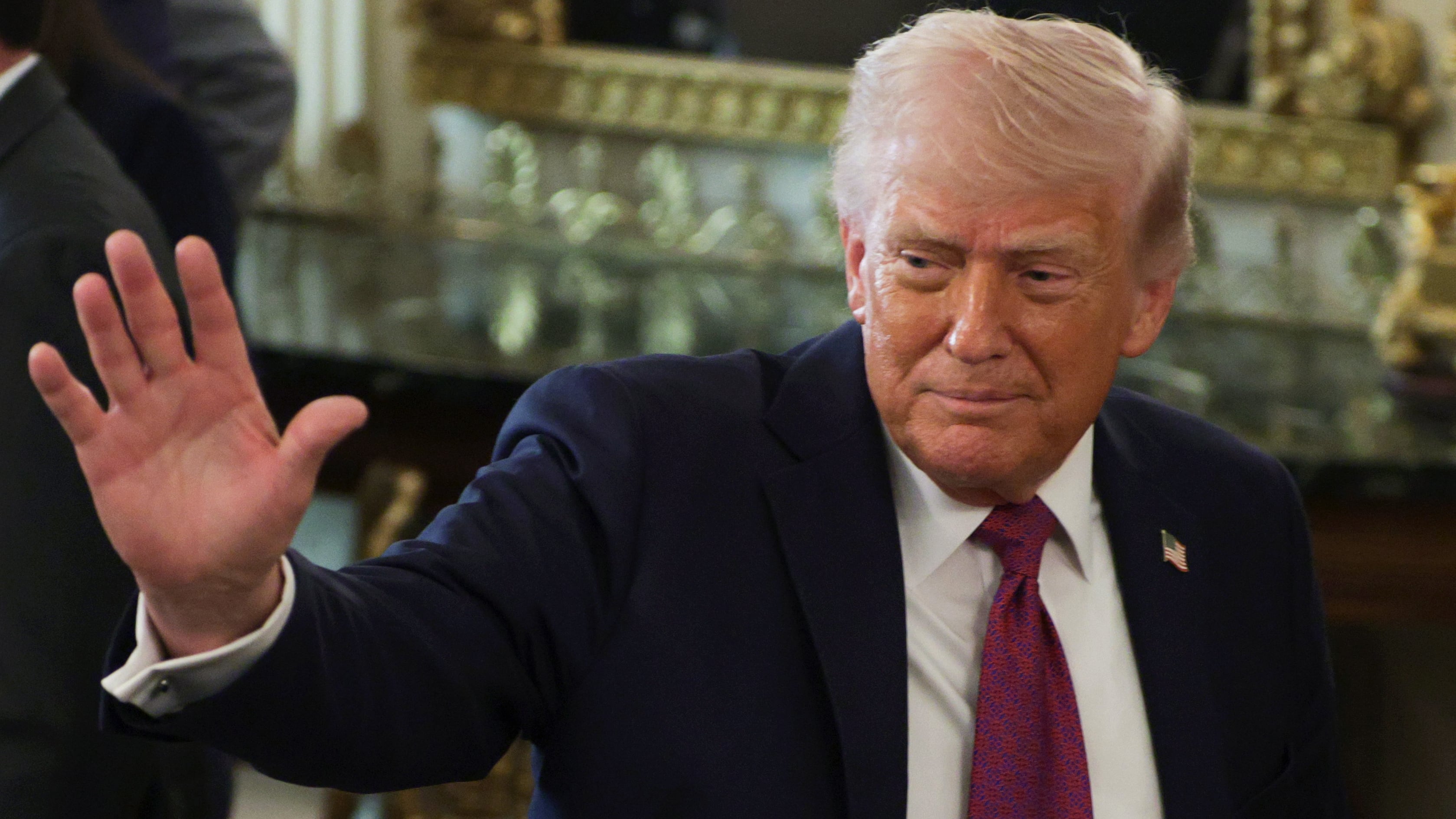 Sleepless Trump, 79, melts down in barrage of unhinged posts