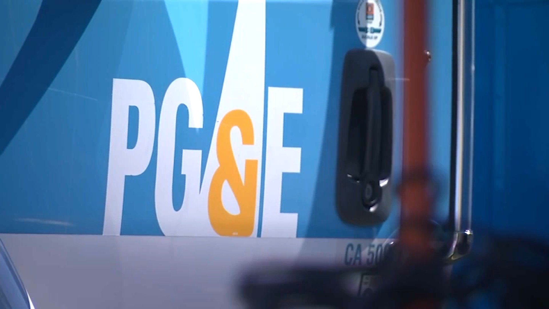 PG&E warns of new scam involving bar codes or QR codes