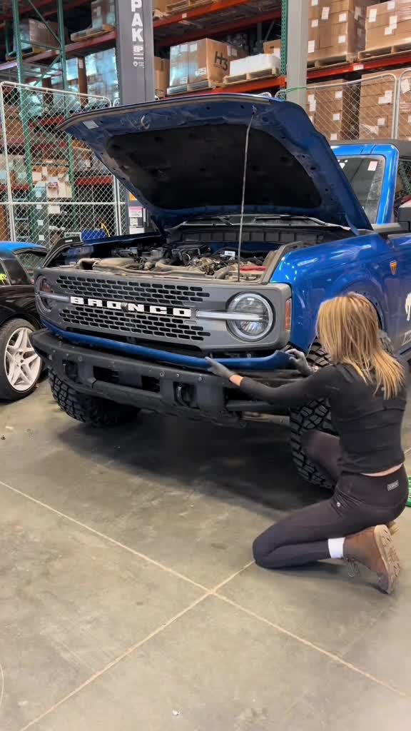 Illuminated emblems add light to Ford Bronco