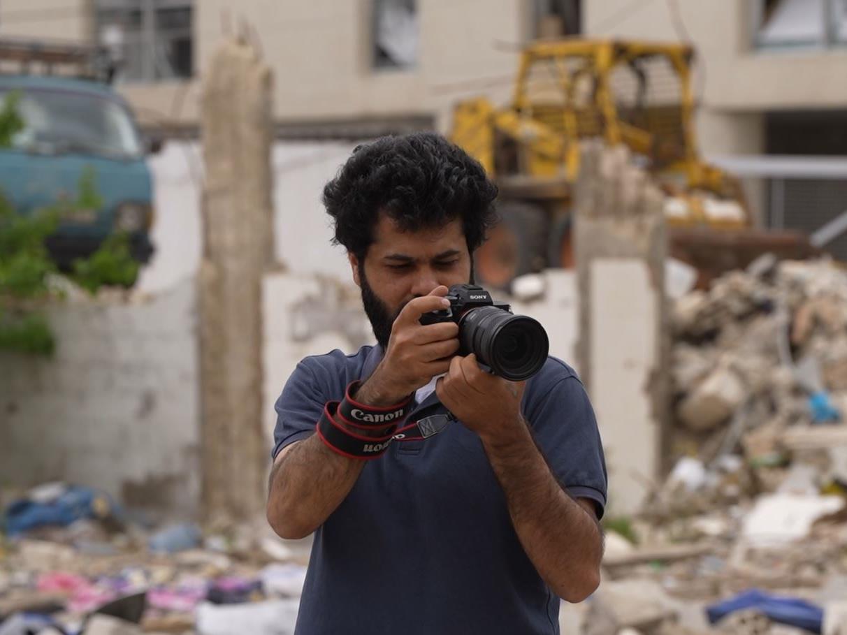 « Les journalistes sont des cibles » : 46 jours à photographier sous ...