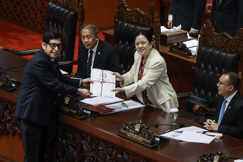 12 poin penting RUU PPRT dan simulasi perhitungan gaji PRT secara ideal