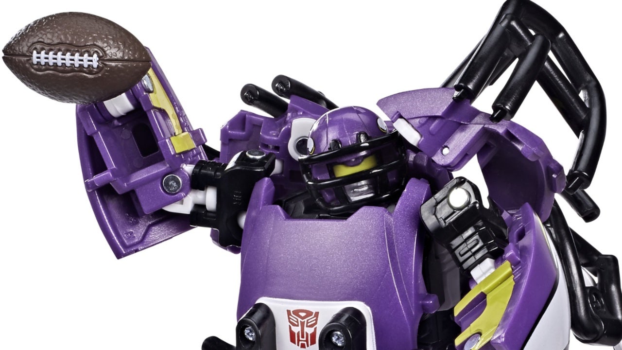 Transformers NFL figures: Series 2 image gallery