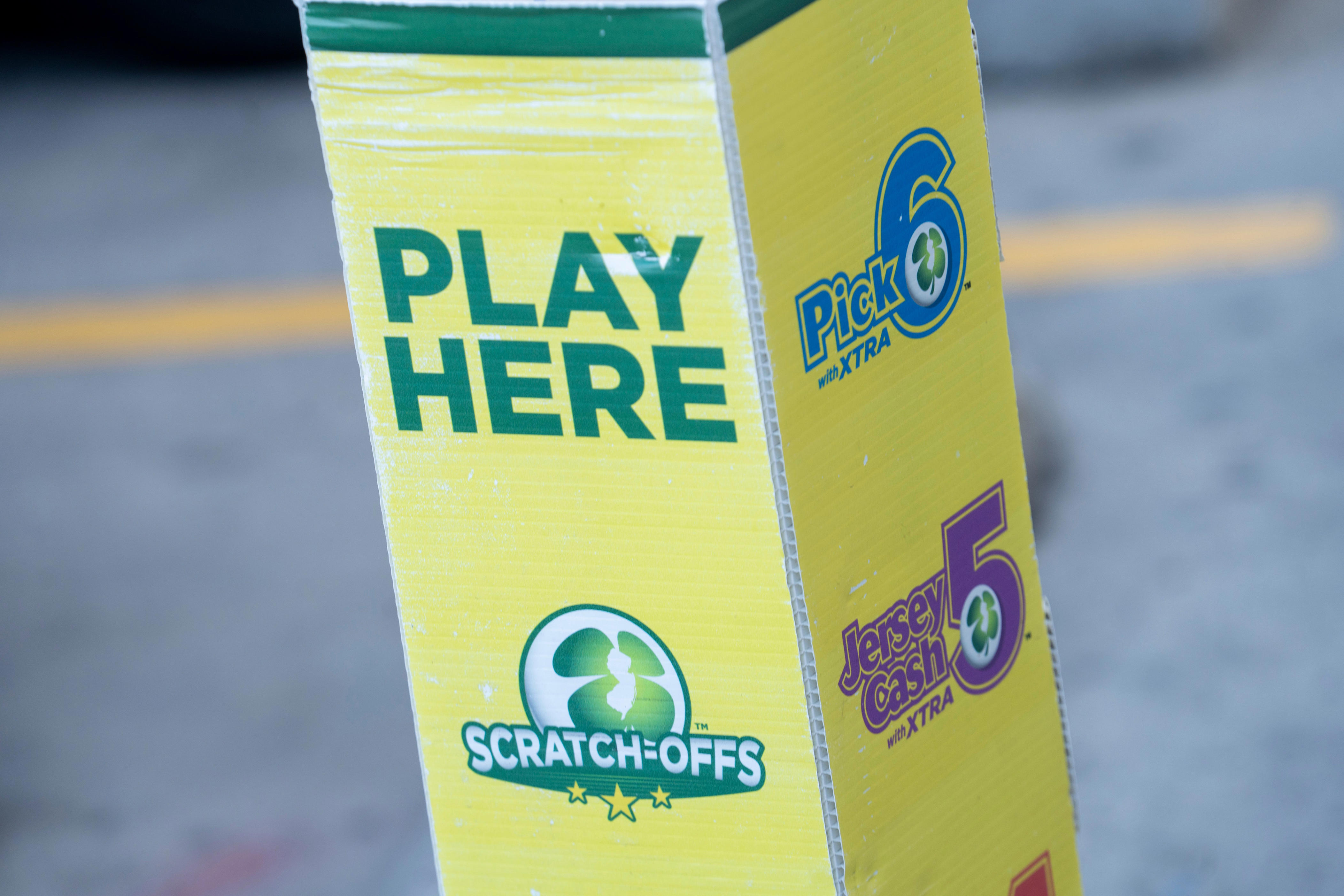 12 big winners playing Mega Millions, Powerball, NJ Lottery last week