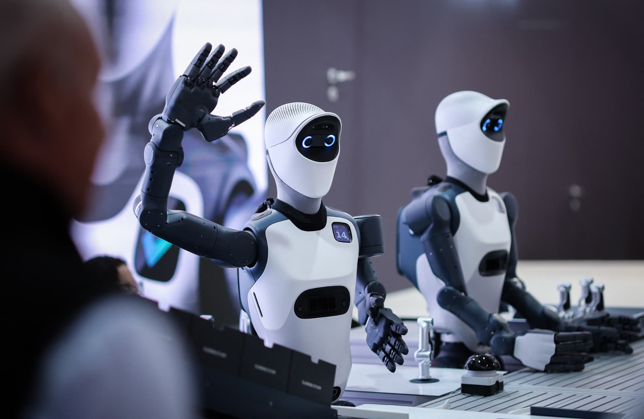 Elles jouent du piano et préparent une omelette : ces mains robotiques ...