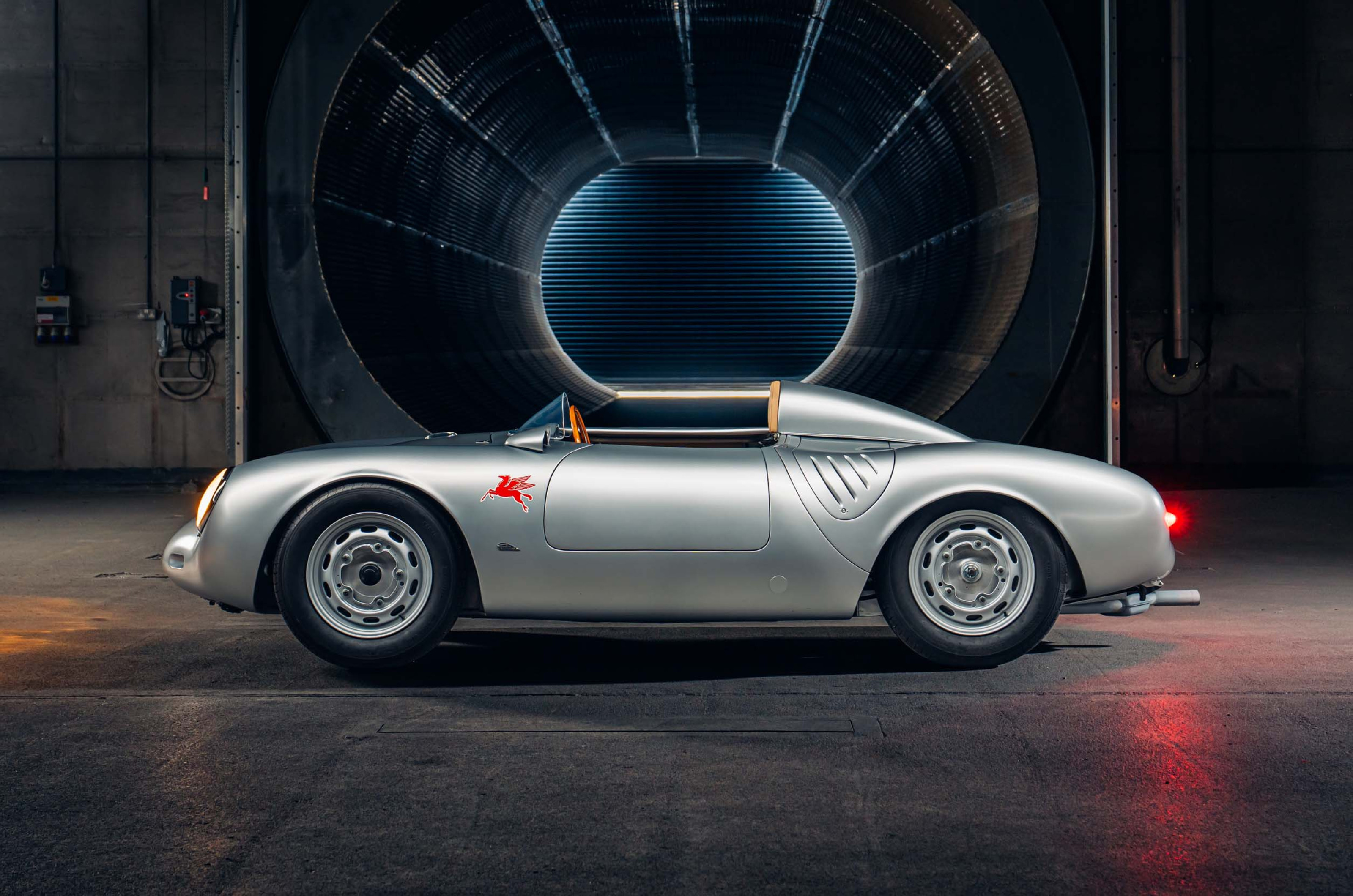 16 dream classic cars for sale in Monaco this week