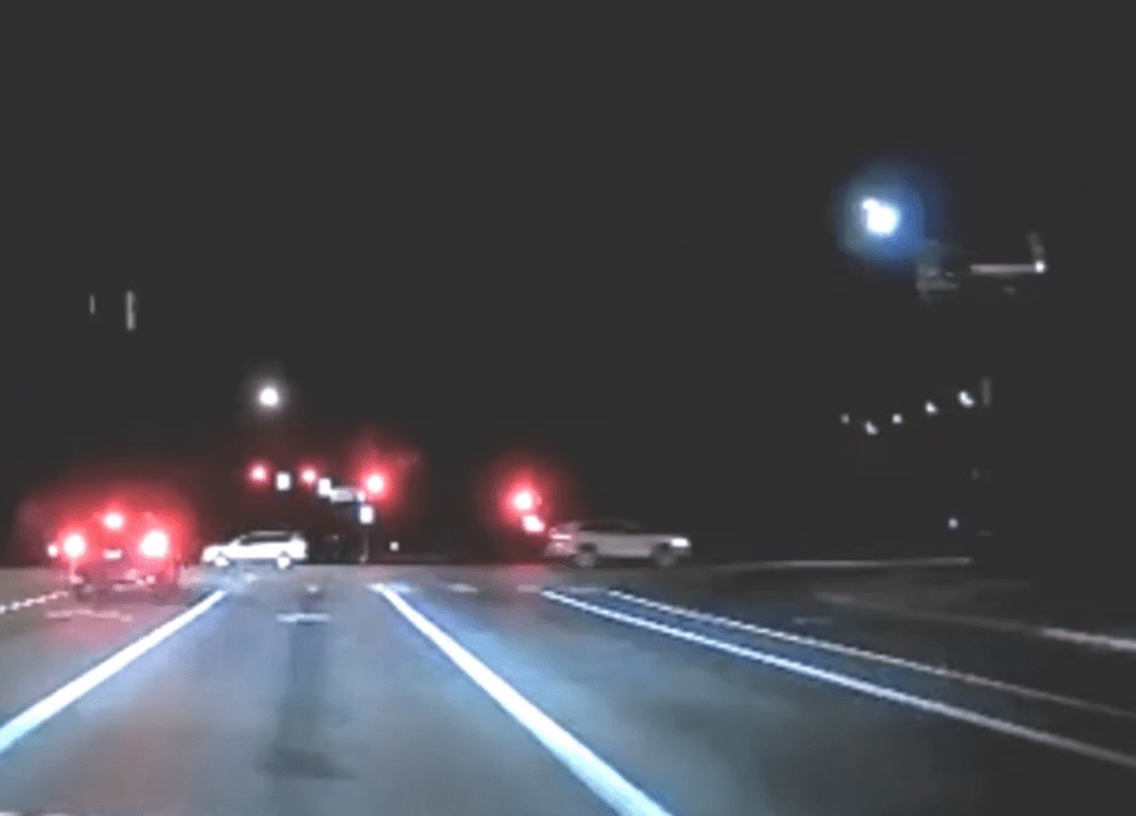 'Drunk pilot' crashes into set of traffic lights in Idaho