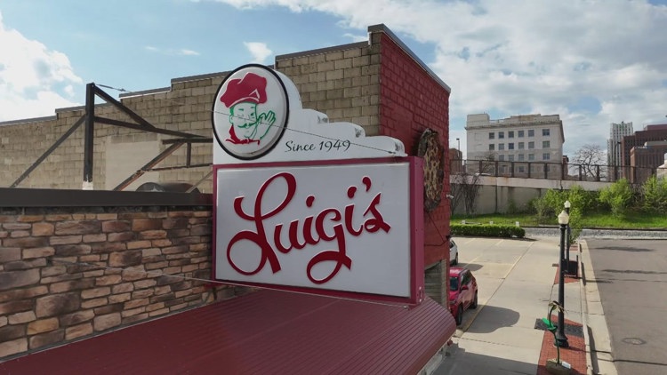Big change in Akron: Luigi's restaurant now accepting credit cards ...