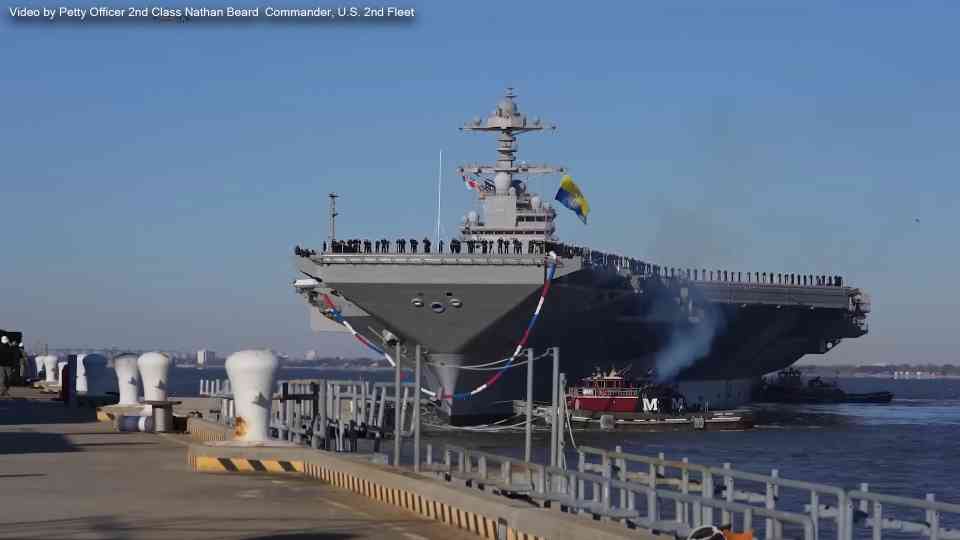 13 Milliarden Dollar – ein Feuer legt das größte Kriegsschiff lahm