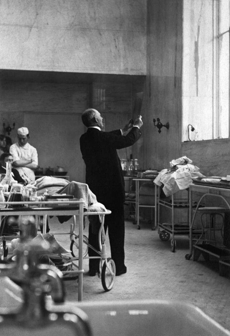 What happens if you’re injected with the wrong blood type?
