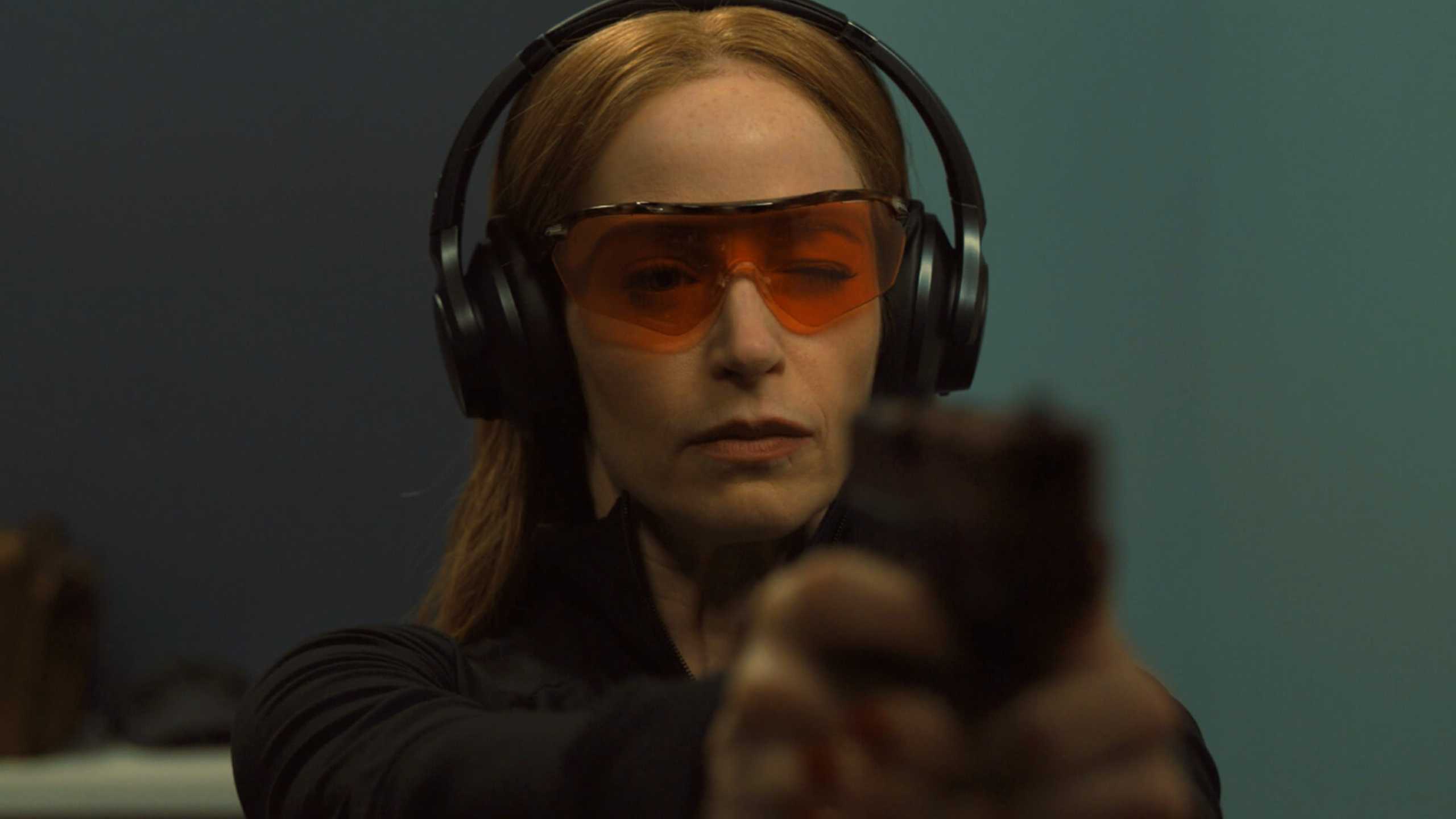 Netflix’s “Desperate Housewives meets Sharp Objects” thriller is so ...
