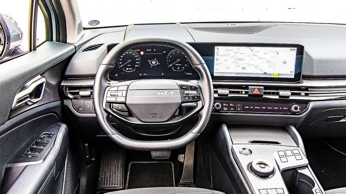 Neuer VW T-Roc im Test: Gegen Mazda CX-30 & Kia Sportage