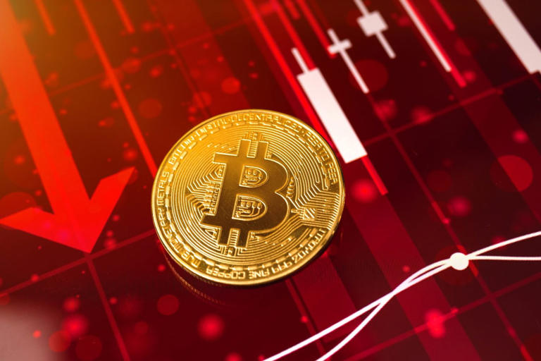 Coinbase slumps 6%, Strategy slides 5% in digital asset stocks rout