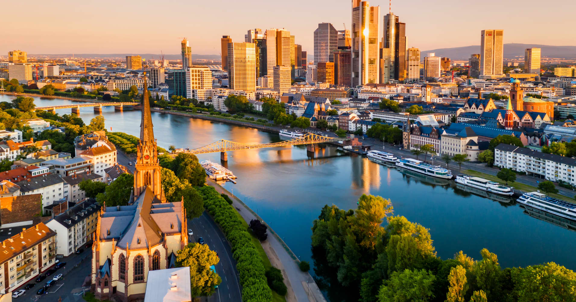 European stocks fall as Germany halves growth forecast, citing Iran war