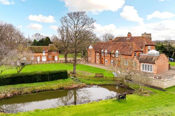 Misery for Captain Tom Moore's family as house price slashed by £300k