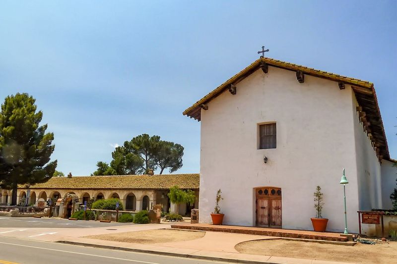 15 America’s Oldest Public Buildings Still in Use