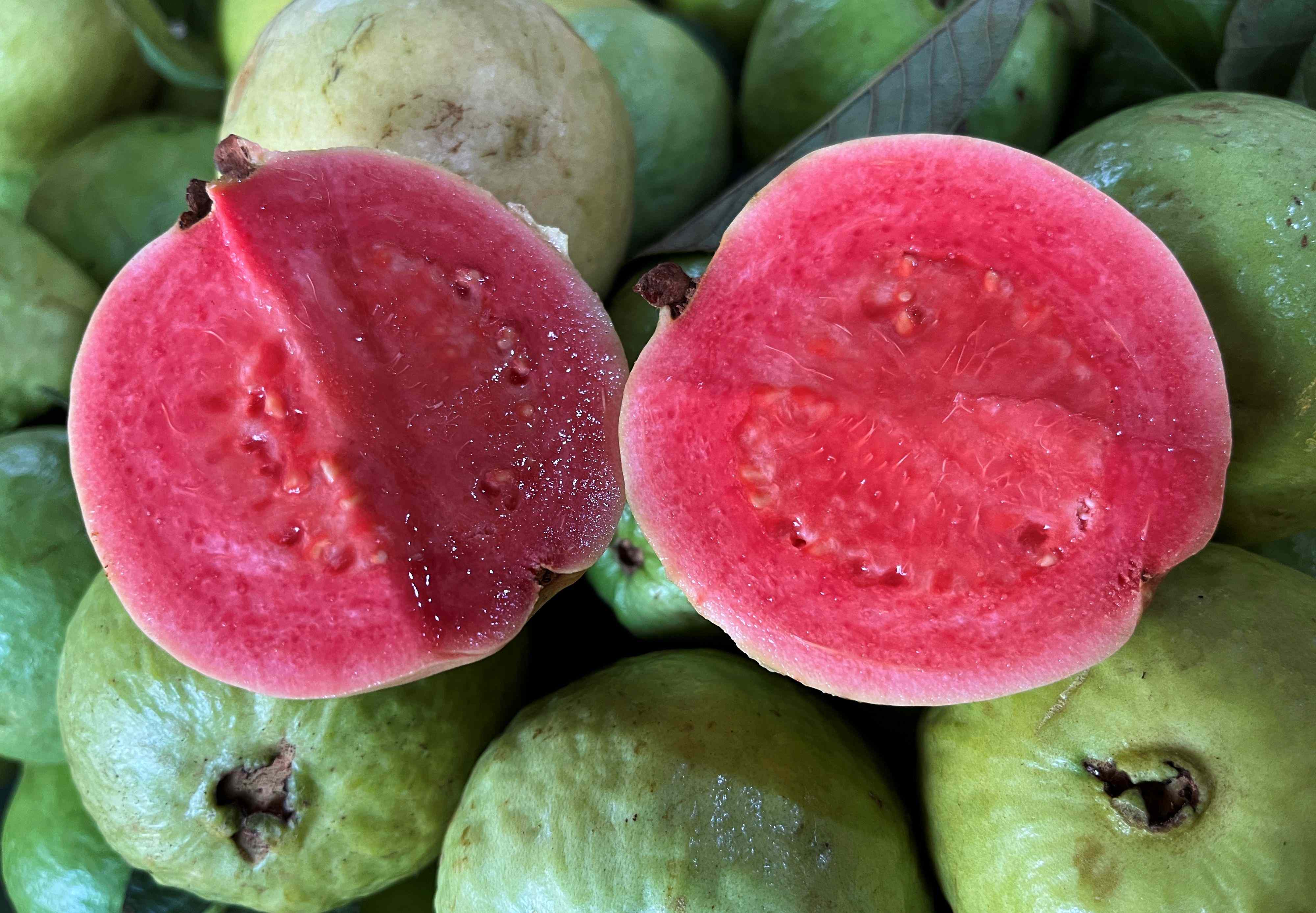 7 benefits of eating guava regularly
