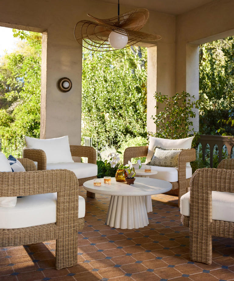 The library: How to plan outdoor lighting like a pro