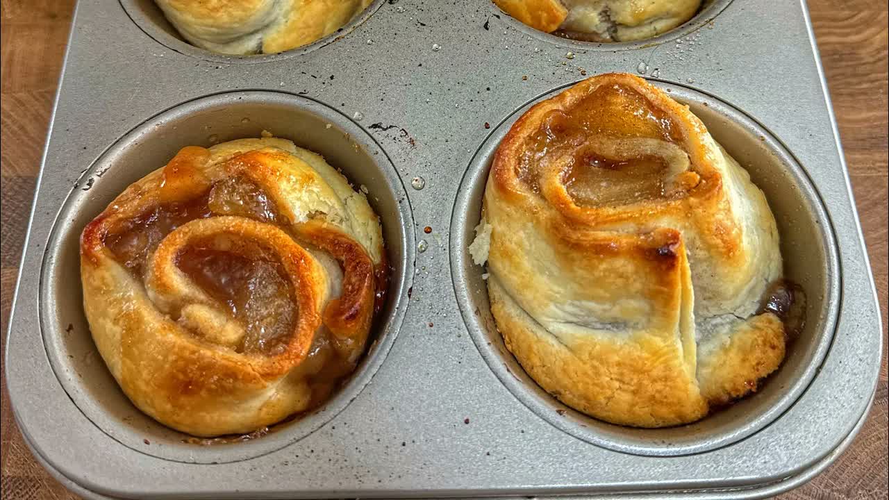 Easy apple pie rolls with simple ingredients