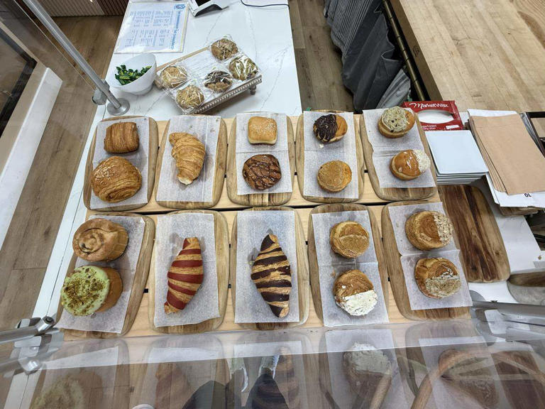 ChangeBaker Place brings coffee, community, Colombian roots to East ...