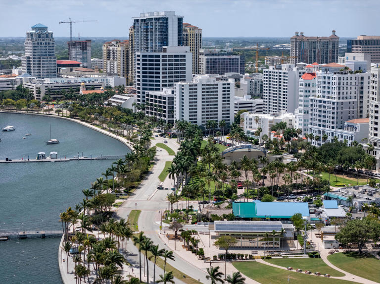West Palm plan would allow 25-story buildings along Flagler Drive