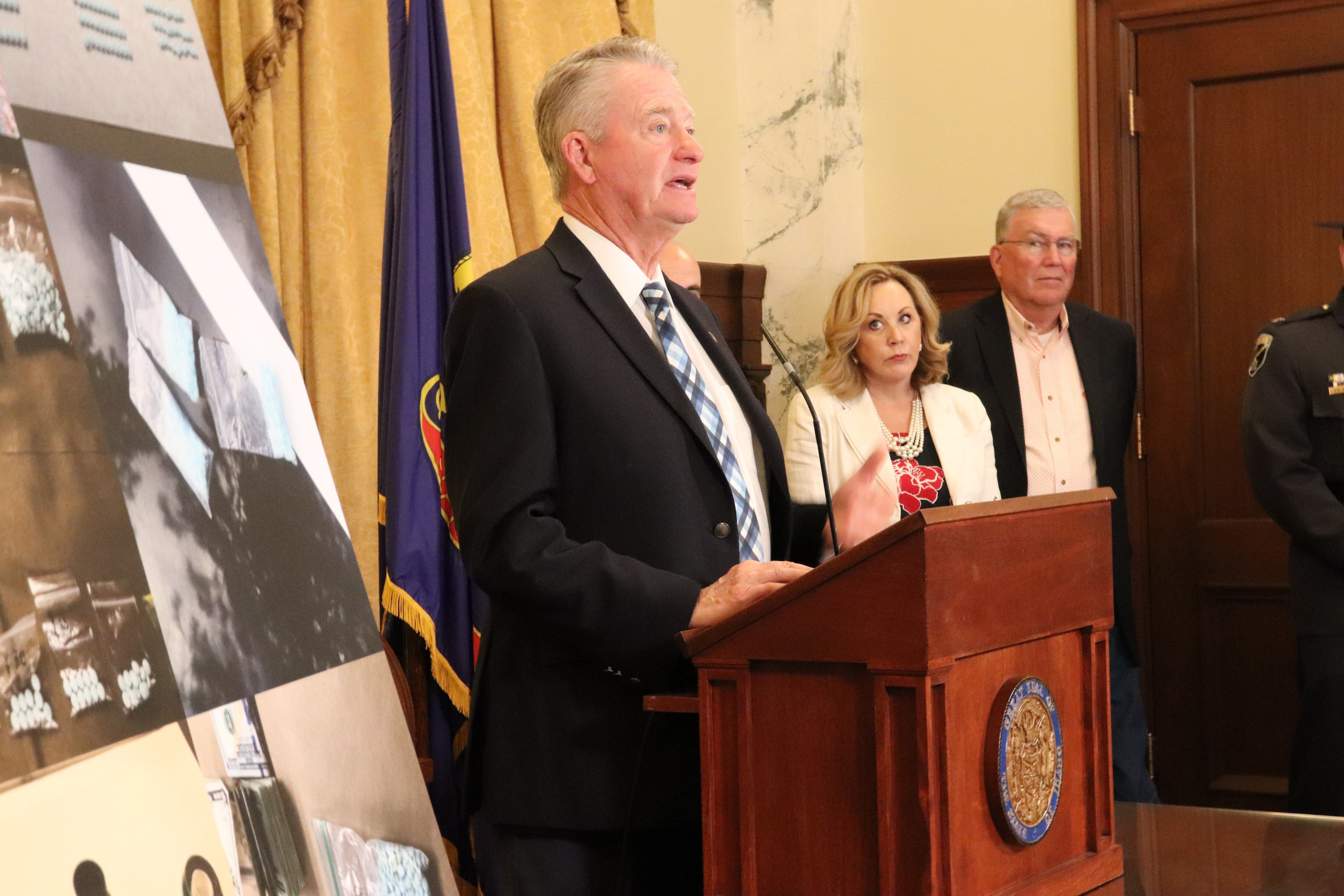 Idaho’s largest teachers’ union formally breaks ties with Gov. Little ...