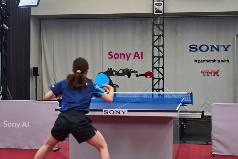 Robot Ace defeats human pros in historic table tennis first