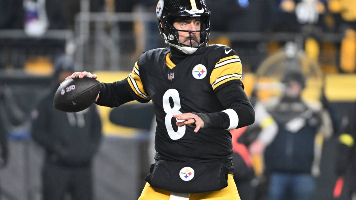 Steelers urged to 'get out' of Aaron Rodgers business before NFL draft